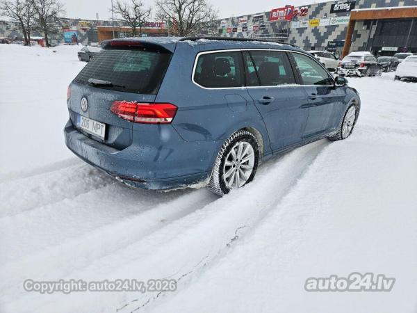 Синий Фольксваген Пассат 2018 в Раквере, объемом двигателя 1.40 л и пробегом 213 тыс. км за 10990 €, фото 10 на AUTOMOTO.COM.LV