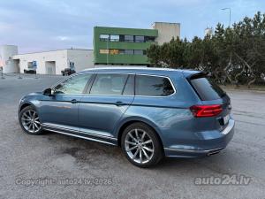 Blue Volkswagen Passat 2018 in Tallinn, with an engine capacity of 1.80 L and mileage of 173 thousand km for 14600 €, photo 6 on AUTOMOTO.COM.LV