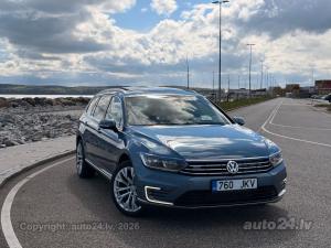 Zils Volkswagen Passat 2018 Tallina, ar dzinēja tilpumu 1.40 L un nobraukumu 160 tūkst. km par 15500 €, foto  vietnē AUTOMOTO.COM.LV