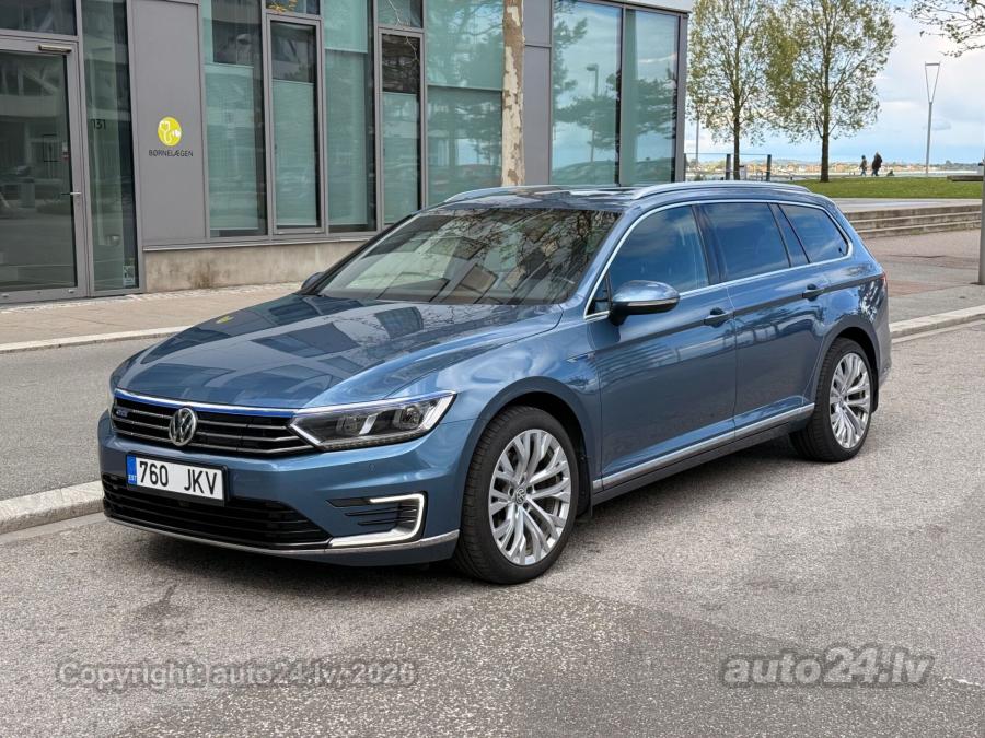 Zils Volkswagen Passat 2018 Tallina, ar dzinēja tilpumu 1.40 L un nobraukumu 160 tūkst. km par 15500 €, foto 9 vietnē AUTOMOTO.COM.LV