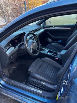 Zils Volkswagen Passat 2018 Tallina, ar dzinēja tilpumu 1.40 L un nobraukumu 160 tūkst. km par 15500 €, foto 12 vietnē AUTOMOTO.COM.LV