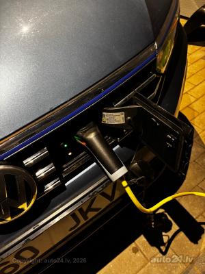 Zils Volkswagen Passat 2018 Tallina, ar dzinēja tilpumu 1.40 L un nobraukumu 160 tūkst. km par 15500 €, foto 23 vietnē AUTOMOTO.COM.LV
