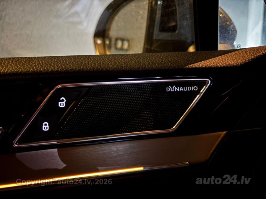 Zils Volkswagen Passat 2018 Tallina, ar dzinēja tilpumu 1.40 L un nobraukumu 160 tūkst. km par 15500 €, foto 27 vietnē AUTOMOTO.COM.LV