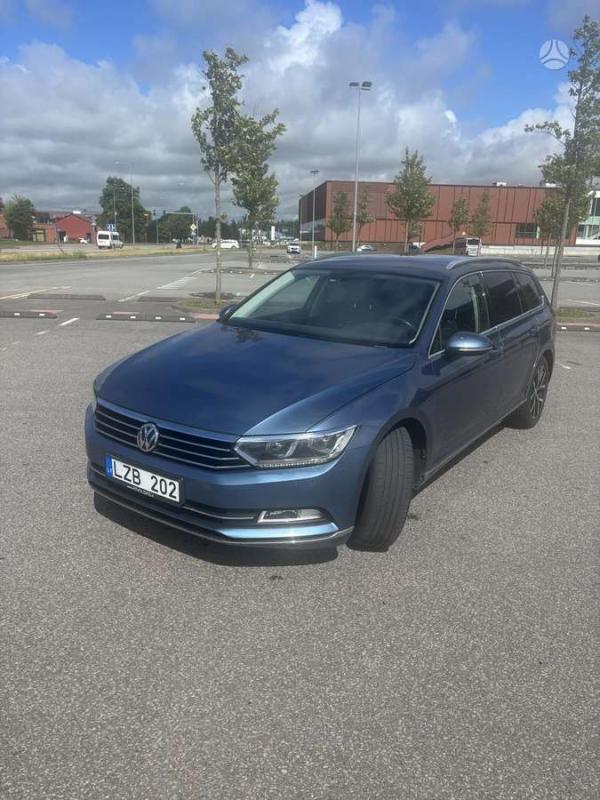 Zils Volkswagen Passat 2018 Klaipėda, ar dzinēja tilpumu 1.97 L un nobraukumu 349 tūkst. km par 12200 €, foto 1 vietnē AUTOMOTO.COM.LV