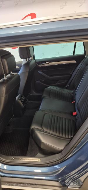Zils Volkswagen Passat 2018 Tartu, ar dzinēja tilpumu 2.00 L un nobraukumu 174 tūkst. km par 17900 €, foto 9 vietnē AUTOMOTO.COM.LV