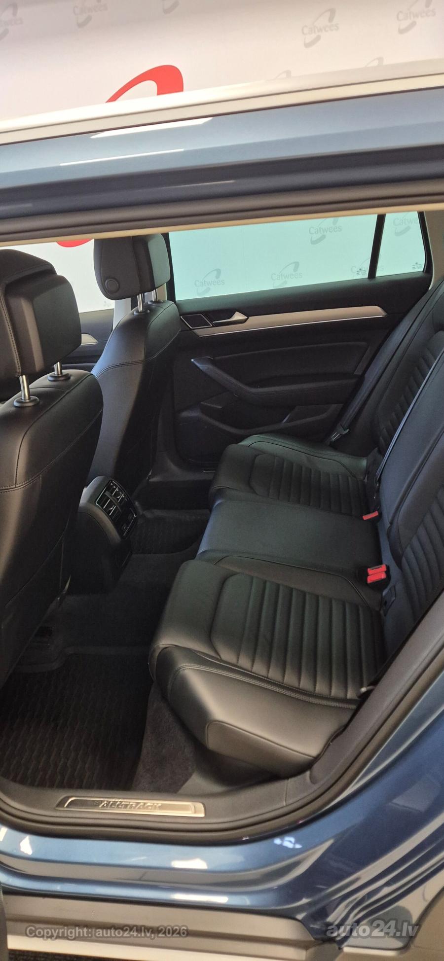 Zils Volkswagen Passat 2018 Tartu, ar dzinēja tilpumu 2.00 L un nobraukumu 174 tūkst. km par 17900 €, foto 9 vietnē AUTOMOTO.COM.LV