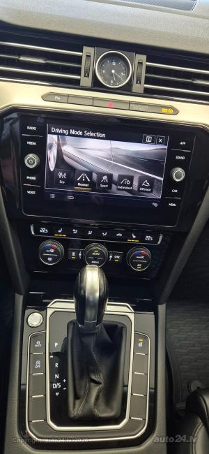 Zils Volkswagen Passat 2018 Tartu, ar dzinēja tilpumu 2.00 L un nobraukumu 174 tūkst. km par 17900 €, foto 14 vietnē AUTOMOTO.COM.LV