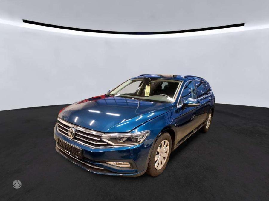 Blue Volkswagen Passat 2019 in Vilnius, with an engine capacity of 1.97 L and mileage of 171 thousand km for 14800 €, photo 6 on AUTOMOTO.COM.LV