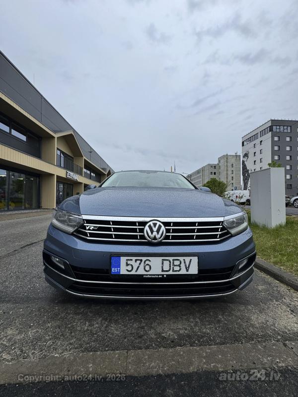 Blue Volkswagen Passat 2019 in Tallinn, with an engine capacity of 1.80 L and mileage of 198 thousand km for 17000 €, photo 2 on AUTOMOTO.COM.LV
