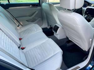 Zils Volkswagen Passat 2019 Alīta, ar dzinēja tilpumu 1.50 L un nobraukumu 147 tūkst. km par 18600 €, foto 10 vietnē AUTOMOTO.COM.LV