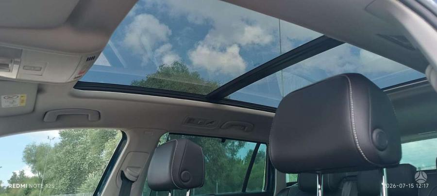 Blue Volkswagen Passat 2019 in Marijampole, with an engine capacity of 1.97 L and mileage of 346 thousand km for 13400 €, photo 8 on AUTOMOTO.COM.LV