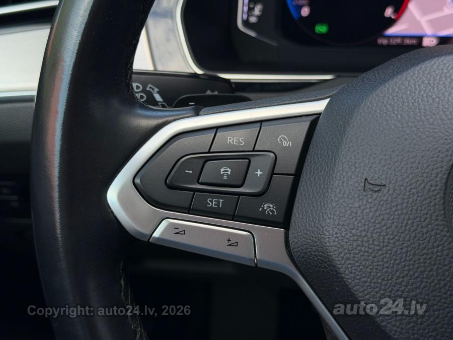 Zils Volkswagen Passat 2019 Pērnava, ar dzinēja tilpumu 1.50 L un nobraukumu 166 tūkst. km par 19900 €, foto 18 vietnē AUTOMOTO.COM.LV