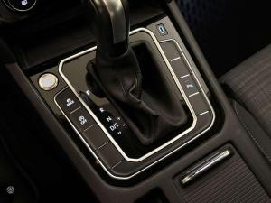 Zils Volkswagen Passat 2019 Marijampole, ar dzinēja tilpumu 1.97 L un nobraukumu 222 tūkst. km par 15750 €, foto 17 vietnē AUTOMOTO.COM.LV