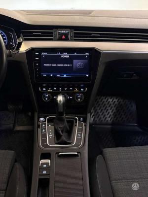 Zils Volkswagen Passat 2019 Marijampole, ar dzinēja tilpumu 1.97 L un nobraukumu 222 tūkst. km par 15750 €, foto 24 vietnē AUTOMOTO.COM.LV