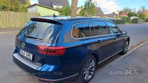 Blue Volkswagen Passat 2019 in Parnu, with an engine capacity of 1.50 L and mileage of 142 thousand km for 16000 €, photo 9 on AUTOMOTO.COM.LV