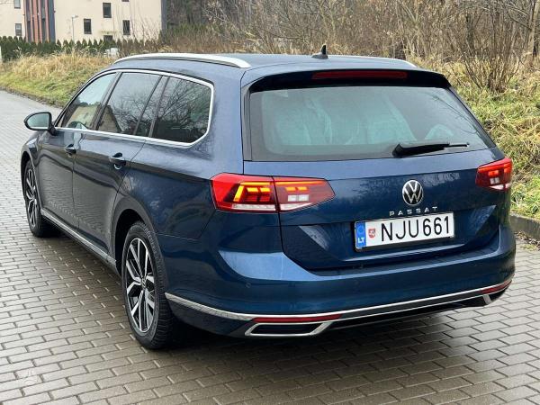 Zils Volkswagen Passat 2020 Viļņa, ar dzinēja tilpumu 1.97 L un nobraukumu 172 tūkst. km par 16800 €, foto 2 vietnē AUTOMOTO.COM.LV