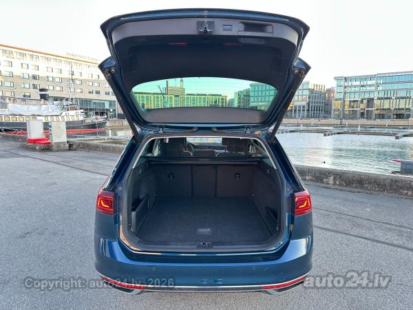 Zils Volkswagen Passat 2020 Tallina, ar dzinēja tilpumu 1.40 L un nobraukumu 115 tūkst. km par 22990 €, foto 5 vietnē AUTOMOTO.COM.LV
