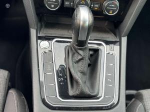 Zils Volkswagen Passat 2020 Marijampole, ar dzinēja tilpumu 0.00 L un nobraukumu 171 tūkst. km par 13800 €, foto 18 vietnē AUTOMOTO.COM.LV