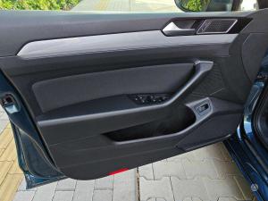 Zils Volkswagen Passat 2020 Klaipėda, ar dzinēja tilpumu 1.97 L un nobraukumu 235 tūkst. km par 14500 €, foto 23 vietnē AUTOMOTO.COM.LV