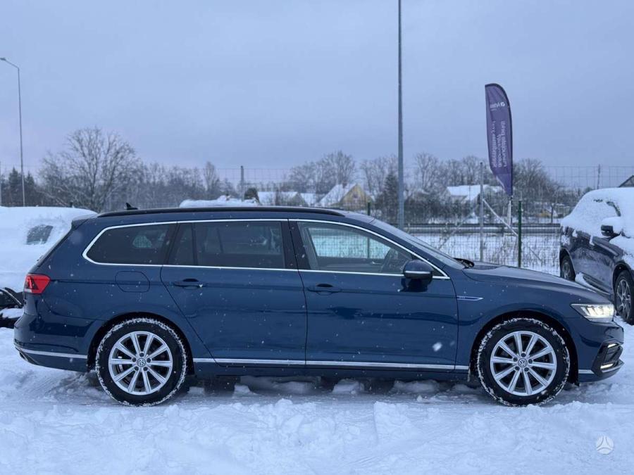 Zils Volkswagen Passat 2021 Viļņa, ar dzinēja tilpumu 1.40 L un nobraukumu 185 tūkst. km par 14999 €, foto 5 vietnē AUTOMOTO.COM.LV