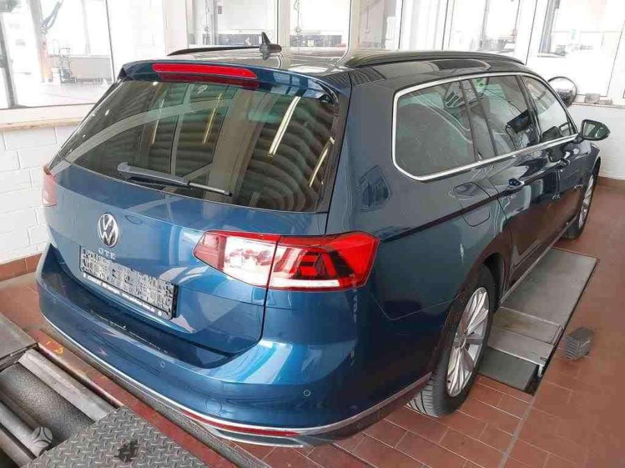 Zils Volkswagen Passat 2021 Viļņa, ar dzinēja tilpumu 1.40 L un nobraukumu 185 tūkst. km par 14999 €, foto 34 vietnē AUTOMOTO.COM.LV