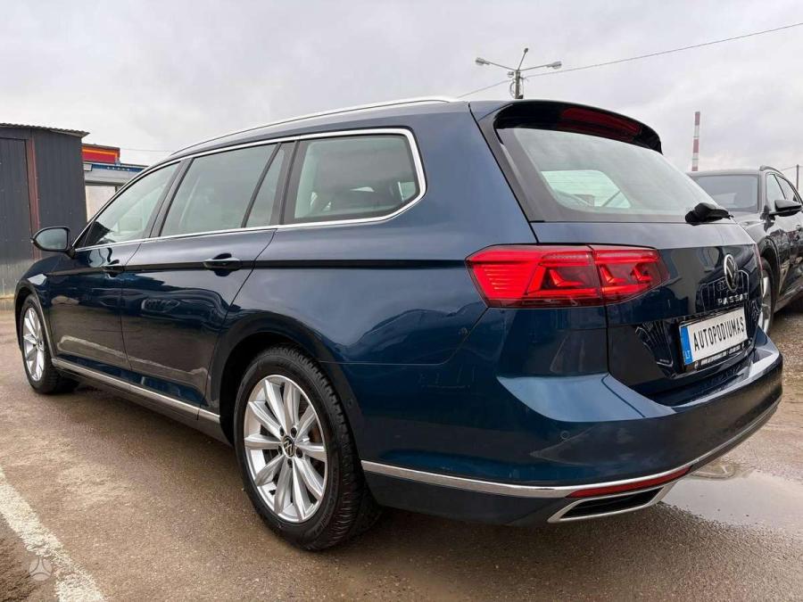 Zils Volkswagen Passat 2021 Viļņa, ar dzinēja tilpumu 1.97 L un nobraukumu 177 tūkst. km par 17200 €, foto 3 vietnē AUTOMOTO.COM.LV