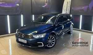 Blue Volkswagen Passat 2021 in Avizieniai, with an engine capacity of 1.40 L and mileage of 96 thousand km for 20950 €, photo  on AUTOMOTO.COM.LV