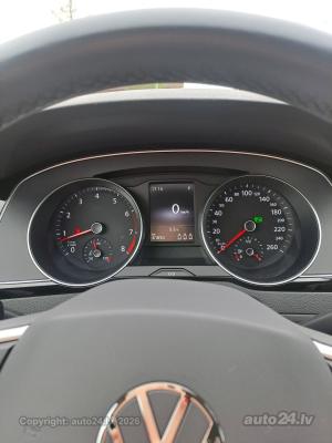 Zils Volkswagen Passat 2021 Tallina, ar dzinēja tilpumu 1.50 L un nobraukumu 42 tūkst. km par 23000 €, foto 10 vietnē AUTOMOTO.COM.LV