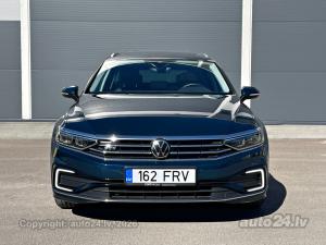 Zils Volkswagen Passat 2021 Tallina, ar dzinēja tilpumu 1.40 L un nobraukumu 71 tūkst. km par 22500 €, foto 4 vietnē AUTOMOTO.COM.LV