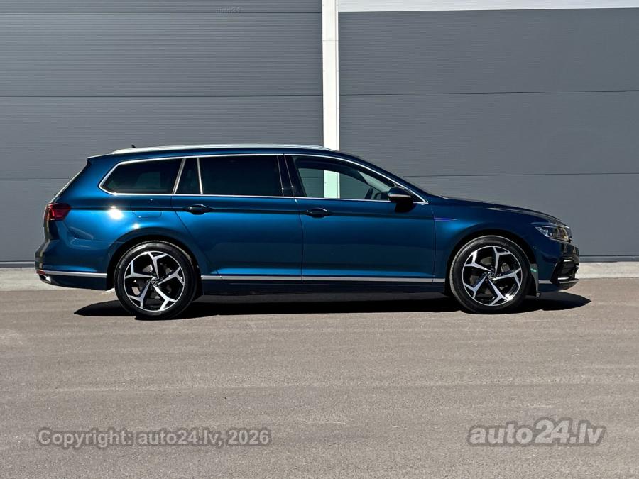 Zils Volkswagen Passat 2021 Tallina, ar dzinēja tilpumu 1.40 L un nobraukumu 71 tūkst. km par 22500 €, foto 5 vietnē AUTOMOTO.COM.LV