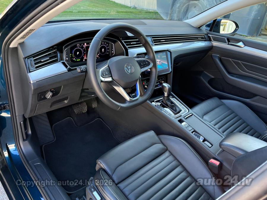 Zils Volkswagen Passat 2021 Tallina, ar dzinēja tilpumu 1.40 L un nobraukumu 71 tūkst. km par 22500 €, foto 12 vietnē AUTOMOTO.COM.LV