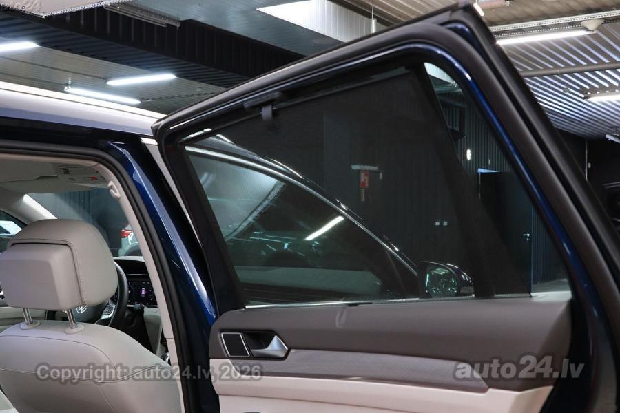 Zils Volkswagen Passat 2021 Tallina, ar dzinēja tilpumu 1.40 L un nobraukumu 154 tūkst. km par 18990 €, foto 24 vietnē AUTOMOTO.COM.LV