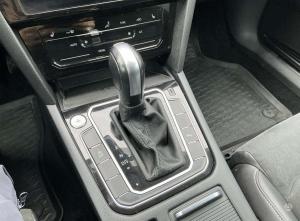 Blue Volkswagen Passat 2021 in Vilnius, with an engine capacity of 1.97 L and mileage of 251 thousand km for 14700 €, photo 8 on AUTOMOTO.COM.LV