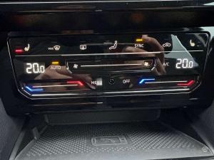 Zils Volkswagen Passat 2021 Viļņa, ar dzinēja tilpumu 1.97 L un nobraukumu 177 tūkst. km par 15600 €, foto 25 vietnē AUTOMOTO.COM.LV