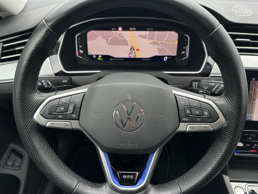 Blue Volkswagen Passat 2021 in Avizieniai, with an engine capacity of 1.40 L and mileage of 138 thousand km for 19550 €, photo 7 on AUTOMOTO.COM.LV