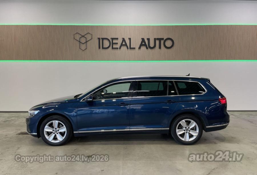 Blue Volkswagen Passat 2021 in Tallinn, with an engine capacity of 2.00 L and mileage of 155 thousand km for 17490 €, photo 3 on AUTOMOTO.COM.LV