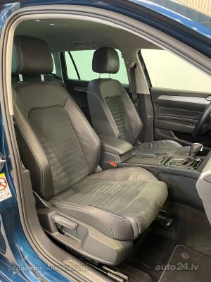 Blue Volkswagen Passat 2021 in Tallinn, with an engine capacity of 2.00 L and mileage of 155 thousand km for 17490 €, photo 11 on AUTOMOTO.COM.LV