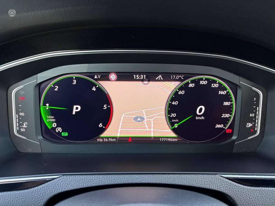 Zils Volkswagen Passat 2021 Viļņa, ar dzinēja tilpumu 1.97 L un nobraukumu 177 tūkst. km par 15600 €, foto 20 vietnē AUTOMOTO.COM.LV