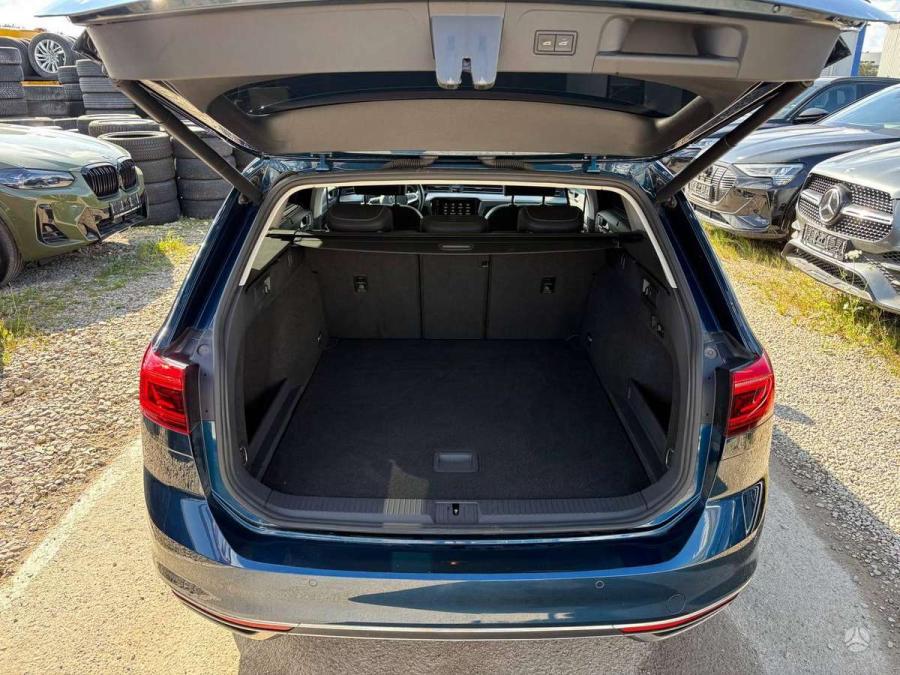 Zils Volkswagen Passat 2021 Viļņa, ar dzinēja tilpumu 1.97 L un nobraukumu 177 tūkst. km par 15600 €, foto 28 vietnē AUTOMOTO.COM.LV