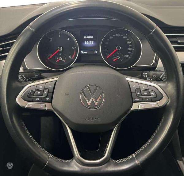 Blue Volkswagen Passat 2022 in Kaunas, with an engine capacity of 1.97 L and mileage of 162 thousand km for 17800 €, photo 9 on AUTOMOTO.COM.LV