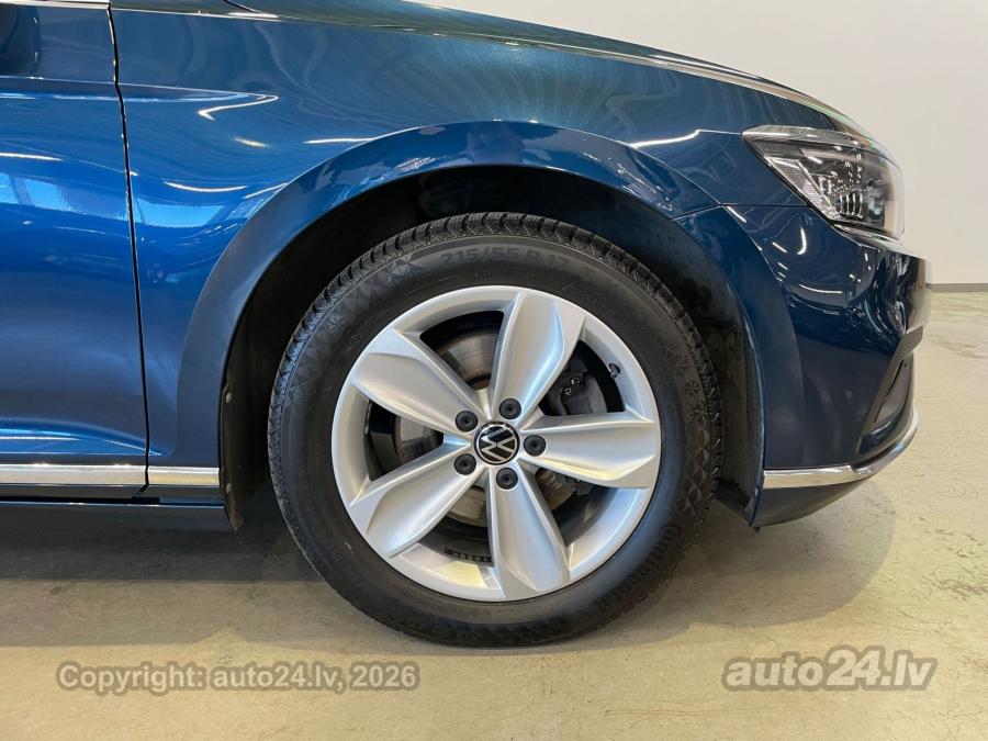 Zils Volkswagen Passat 2022 Tallina, ar dzinēja tilpumu 2.00 L un nobraukumu 74 tūkst. km par 22990 €, foto 6 vietnē AUTOMOTO.COM.LV
