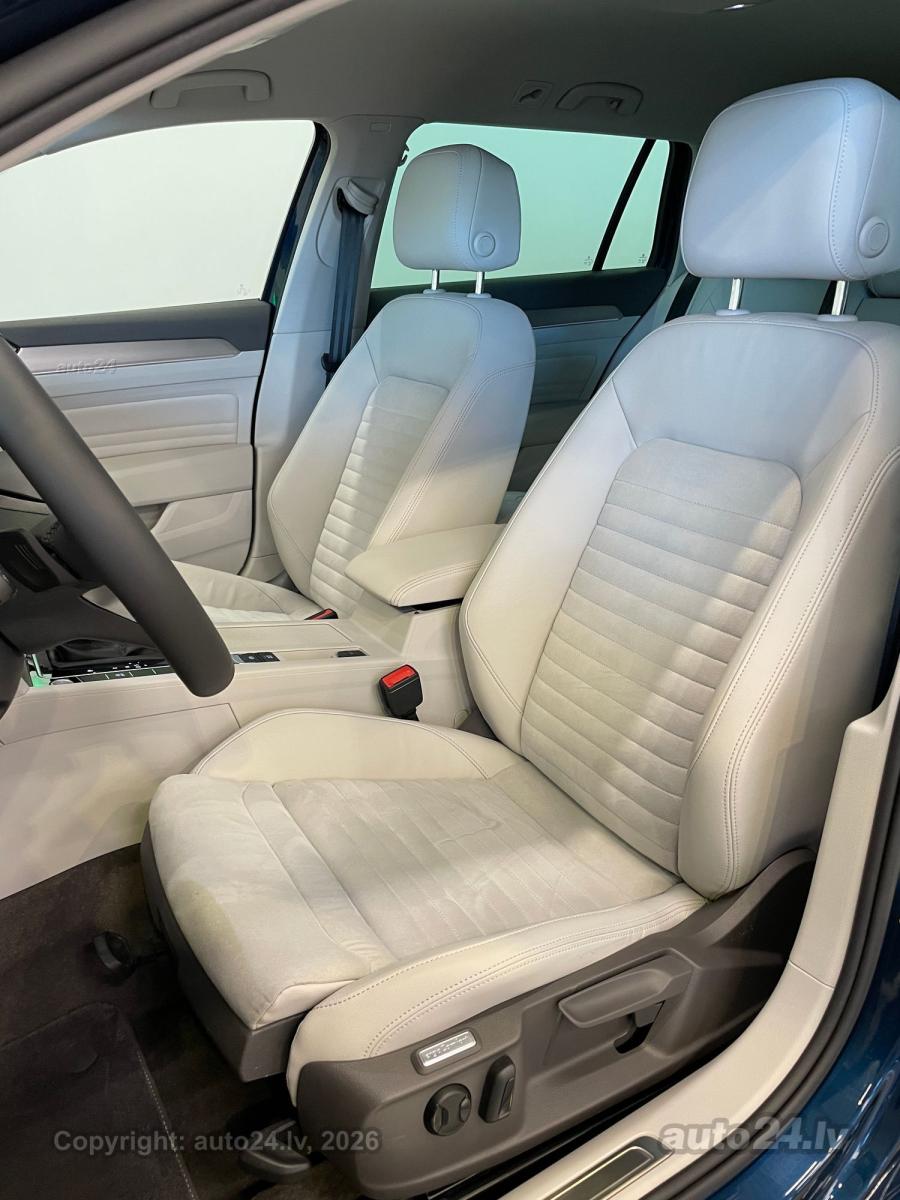 Zils Volkswagen Passat 2022 Tallina, ar dzinēja tilpumu 2.00 L un nobraukumu 74 tūkst. km par 22990 €, foto 9 vietnē AUTOMOTO.COM.LV