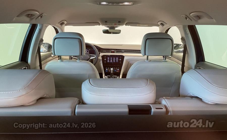 Zils Volkswagen Passat 2022 Tallina, ar dzinēja tilpumu 2.00 L un nobraukumu 74 tūkst. km par 22990 €, foto 13 vietnē AUTOMOTO.COM.LV