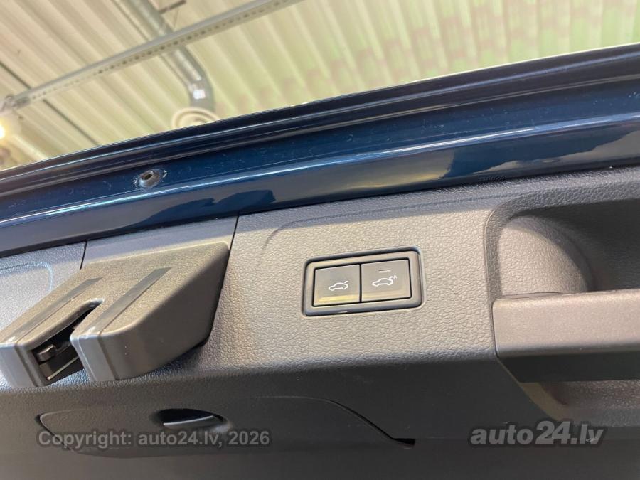 Zils Volkswagen Passat 2022 Tallina, ar dzinēja tilpumu 2.00 L un nobraukumu 74 tūkst. km par 22990 €, foto 20 vietnē AUTOMOTO.COM.LV