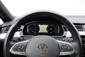 Blue Volkswagen Passat 2022 in Riga, with an engine capacity of 1.40 L and mileage of 94 thousand km for 23500 €, photo 22 on AUTOMOTO.COM.LV