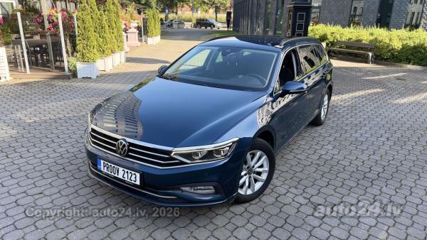 Blue Volkswagen Passat 2022 in Tallinn, with an engine capacity of 1.97 L and mileage of 124 thousand km for 19900 €, photo 1 on AUTOMOTO.COM.LV