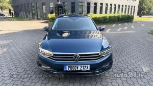 Blue Volkswagen Passat 2022 in Tallinn, with an engine capacity of 1.97 L and mileage of 124 thousand km for 19900 €, photo 3 on AUTOMOTO.COM.LV