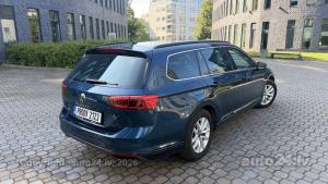 Blue Volkswagen Passat 2022 in Tallinn, with an engine capacity of 1.97 L and mileage of 124 thousand km for 19900 €, photo 6 on AUTOMOTO.COM.LV