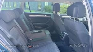 Blue Volkswagen Passat 2022 in Tallinn, with an engine capacity of 1.97 L and mileage of 124 thousand km for 19900 €, photo 12 on AUTOMOTO.COM.LV