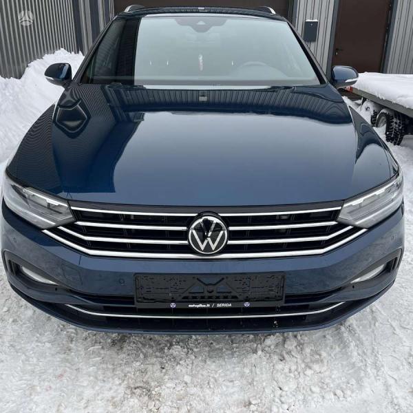 Zils Volkswagen Passat 2023 Telšiai, ar dzinēja tilpumu 1.97 L un nobraukumu 190 tūkst. km par 15999 €, foto 3 vietnē AUTOMOTO.COM.LV